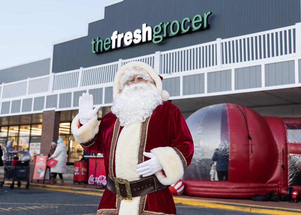 The Fresh Grocer Kicks Off Festive Season With Visit from the Coca-Cola ...